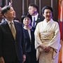 雅子さま　モンゴルの大草原に映えた「絞り染め」のジャケット　晩餐会は優美な「白の葉」の訪問着　皇后にふさわしい伝統工芸の装い