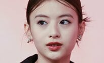 〈「あの花が咲く丘で、君とまた出会えたら。」きょう放送〉Z世代トレンド1位「出口夏希」は中国出身の22歳　業界人が「最もヒロインに指名したい女優」の素顔