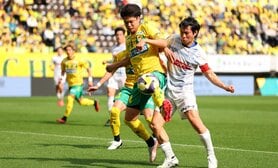 無念の契約解除も…夏の補強でJ2戦線はどう動く？　無敗記録ストップの首位・水戸を追うチームはどこだ!?
